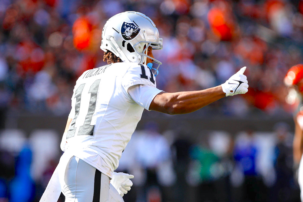 Fantasy Football Risers and Fallers - Week 10 (2025)