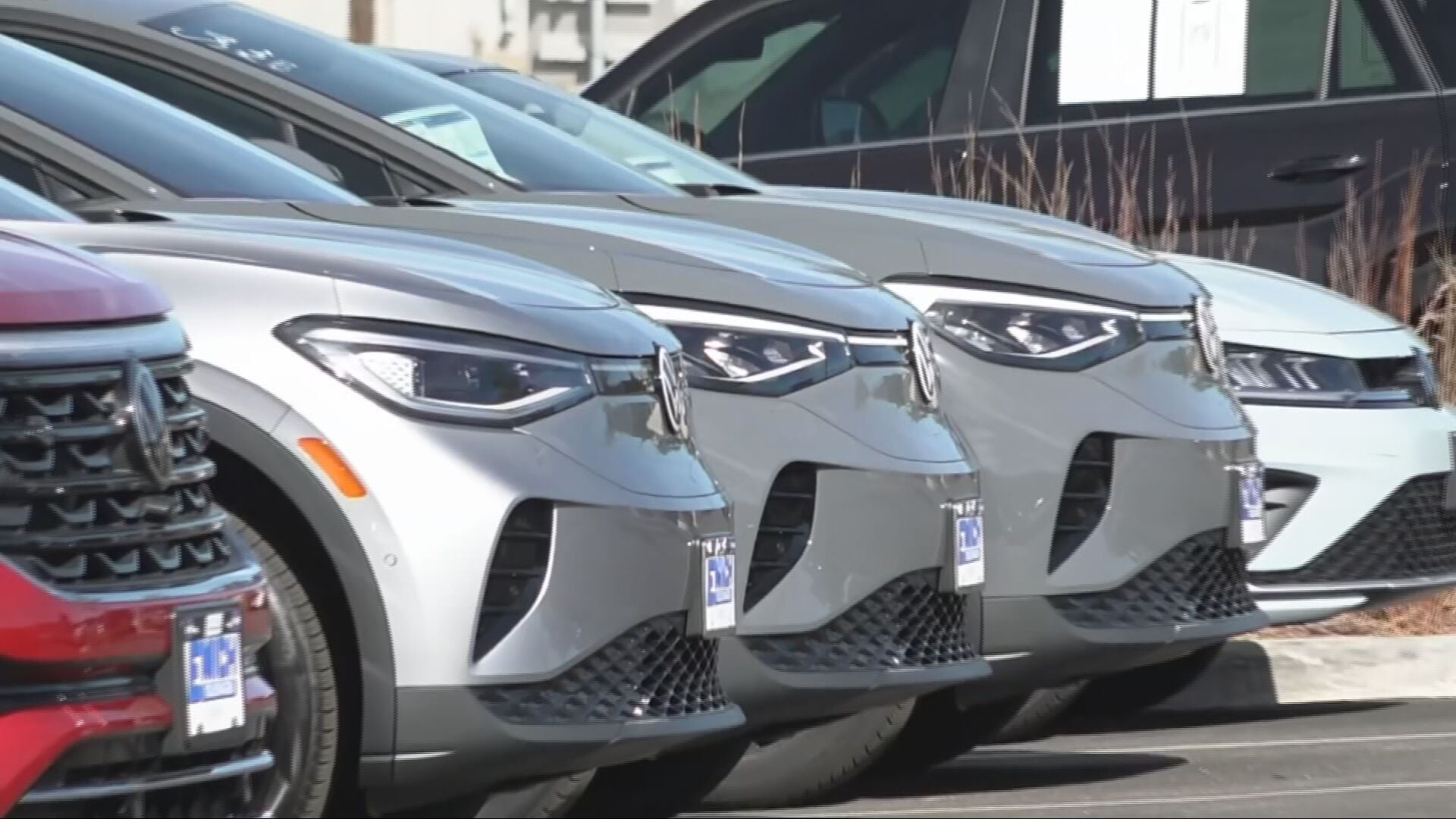 Electric vehicle tax credit incentive ends today