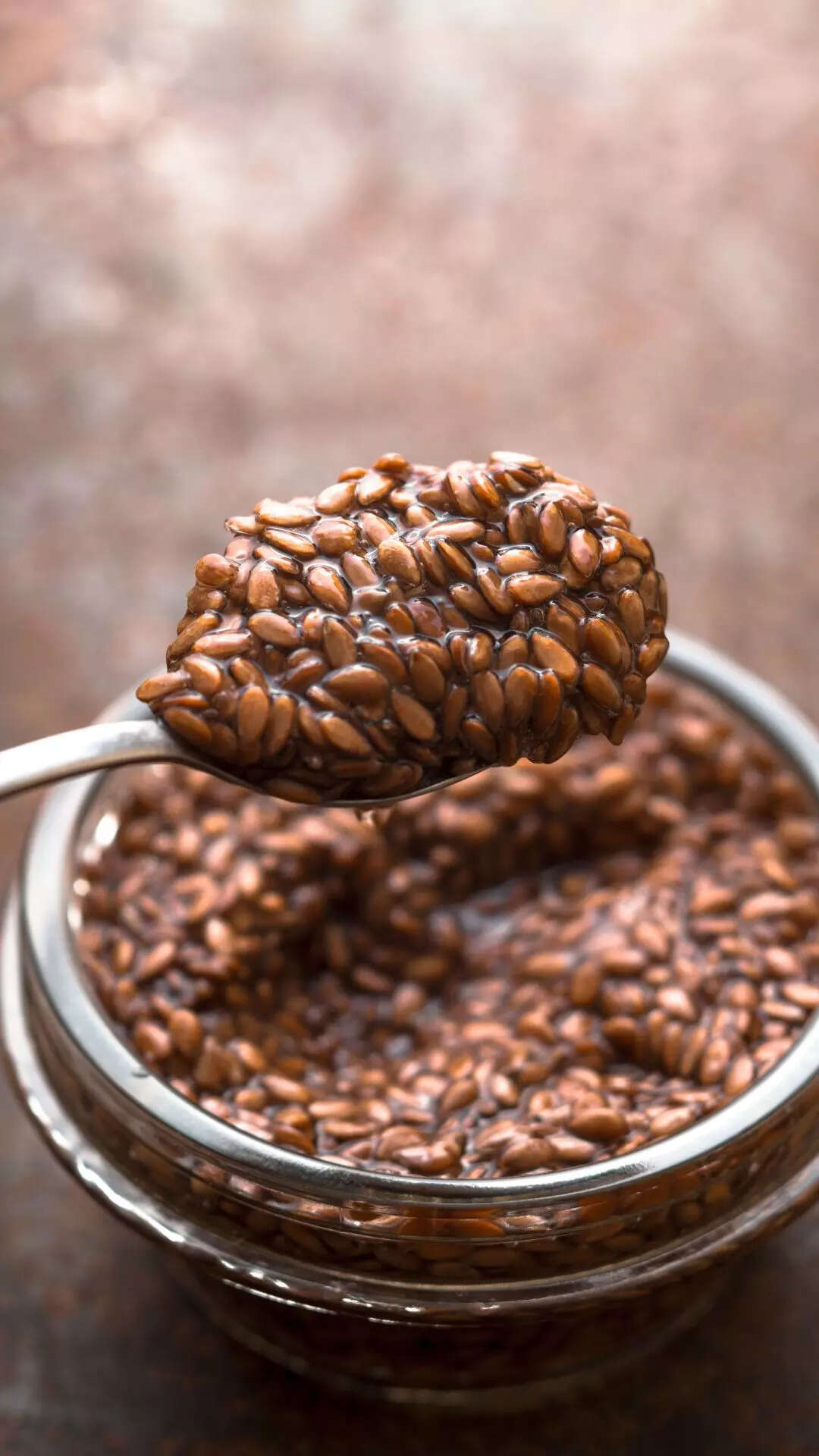 5 benefits of mixing flax seeds in water