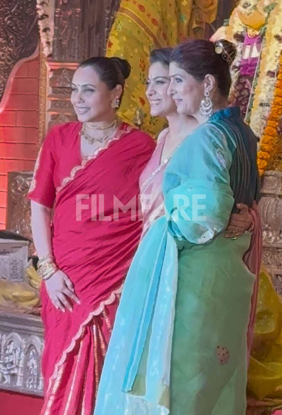 PHOTOS: Kajol, Jaya Bachchan, Rani Mukerji and More Celebrate Durga Ashtami