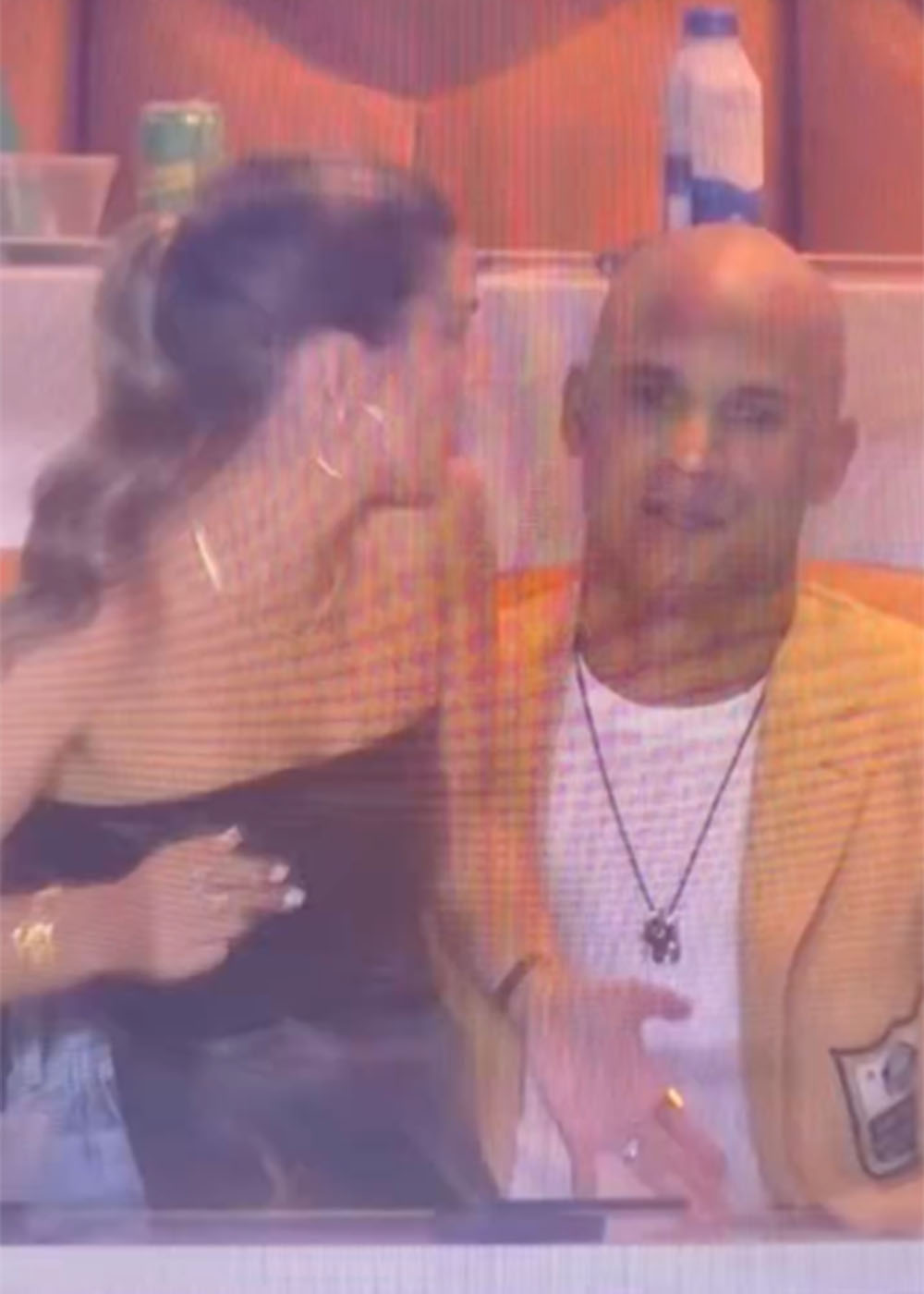 Jason Taylor ‘caught’ in viral ‘MNF’ moment with wife