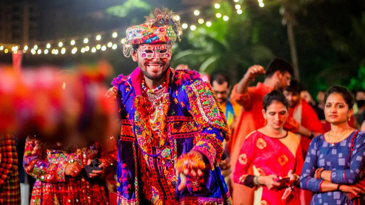 Top Navratri Celebrations In Delhi: Garba And Dandiya Nights You Can’t Miss