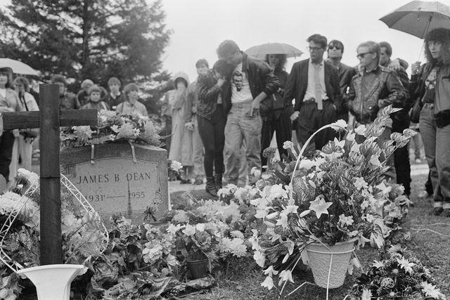 James Dean's Death: Inside the 24-Year-Old Actor's Tragic Car Crash, 70 ...