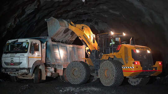 Mumbai-Ahmedabad Bullet Train Project: India's first bullet train ...