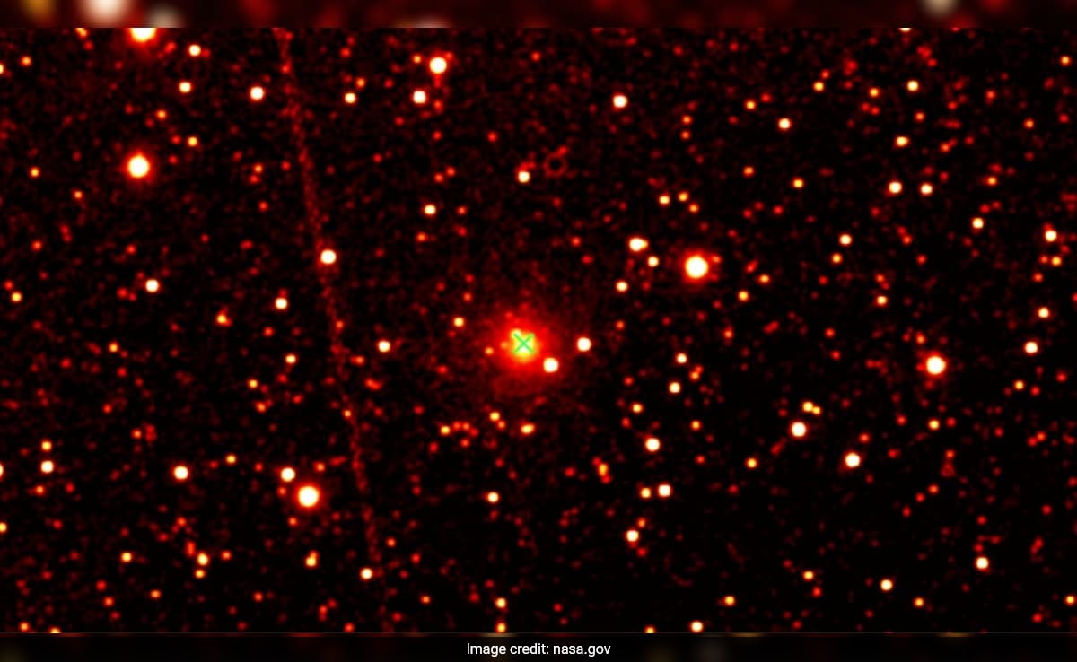 Comet 3I/ATLAS Larger Than Expected, Could Be Alien Probe: Astrophysicist