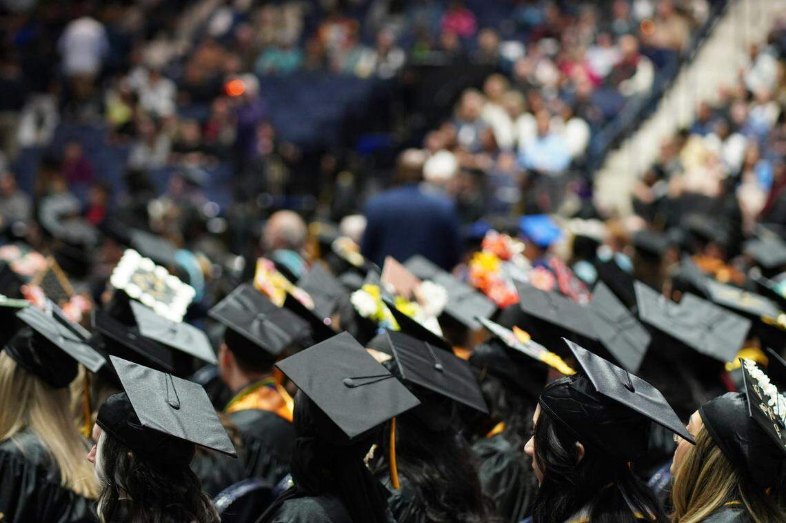 Middle Georgia districts, state make gains in graduation rates. See the ...
