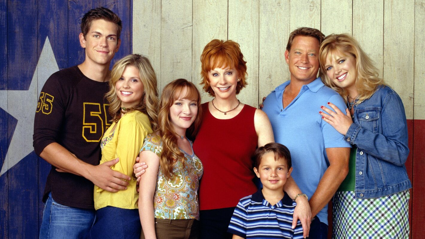 ‘Reba’ Stars Just Reunited Nearly 20 Years After Show’s End