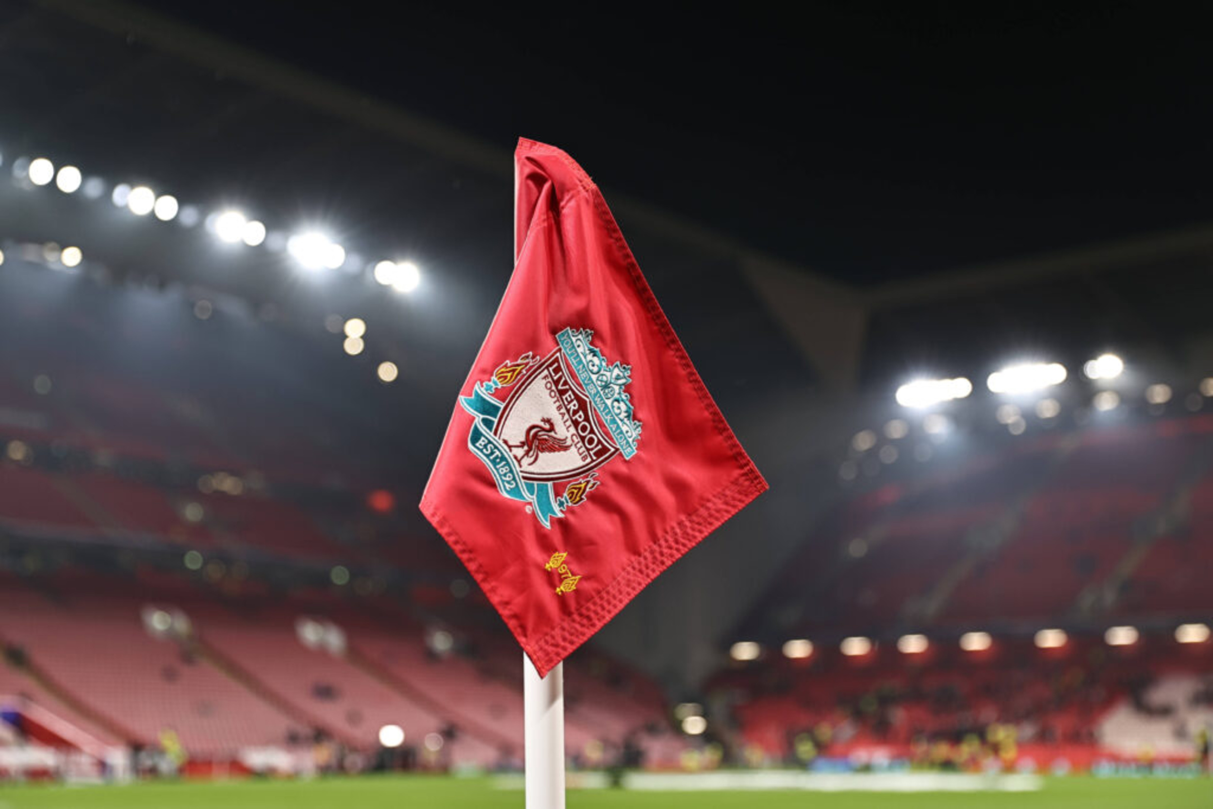 Liverpool legend names a ‘good way around’ Alexander Isak injury