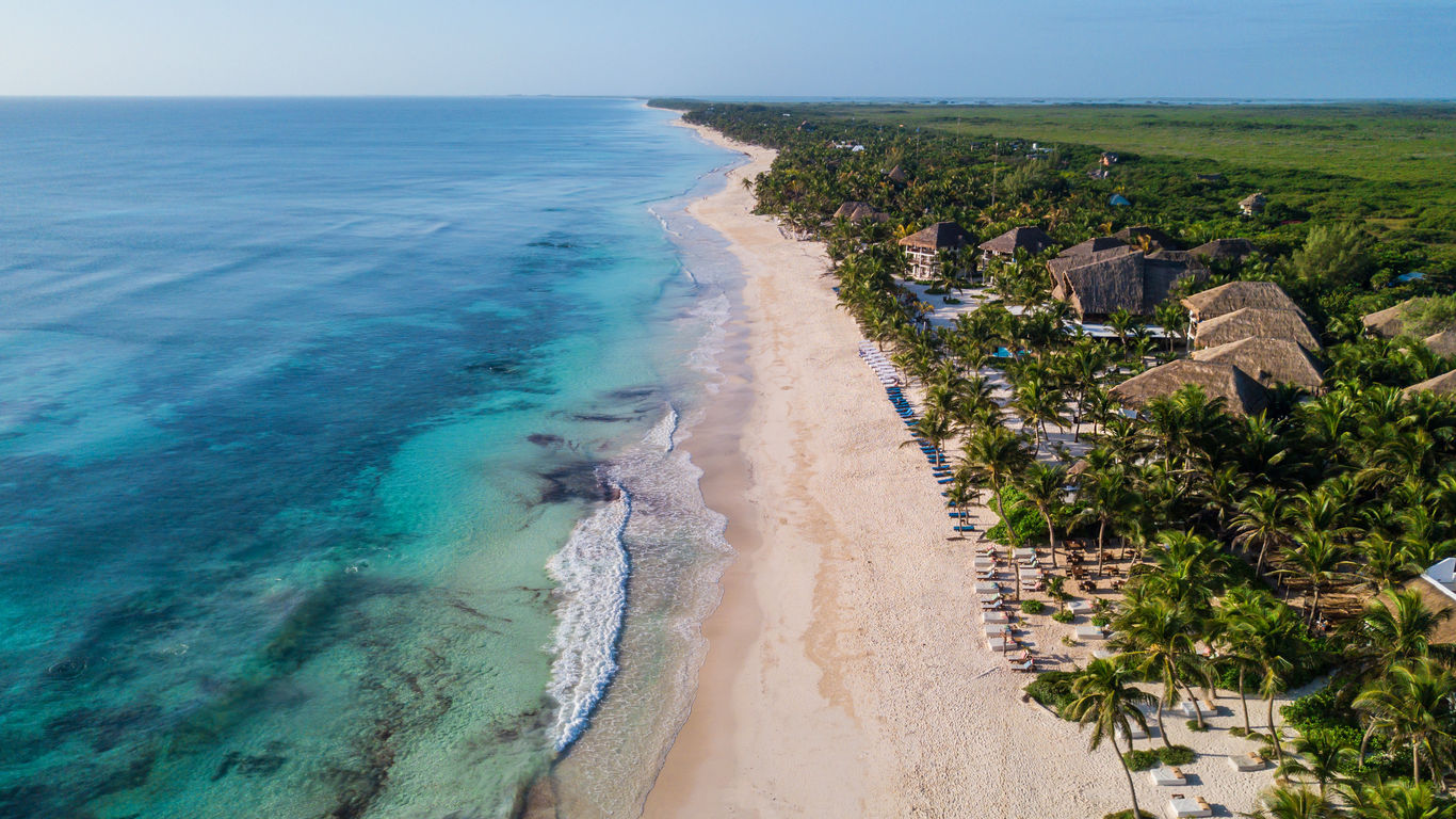 Tulum Hotels Agree to Beach Access In Response to Jaguar Park Restrictions