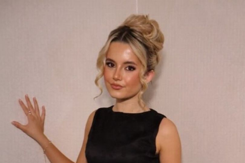 Coronation Street's Sydney Martin told 'adore you' by co-star as she's ...