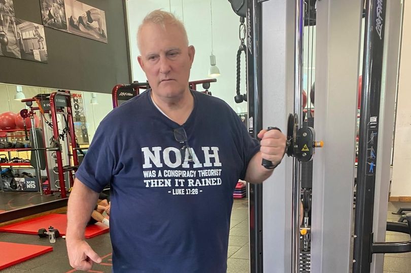 Stroke survivor climbs historic Wallace Monument to celebrate recovery