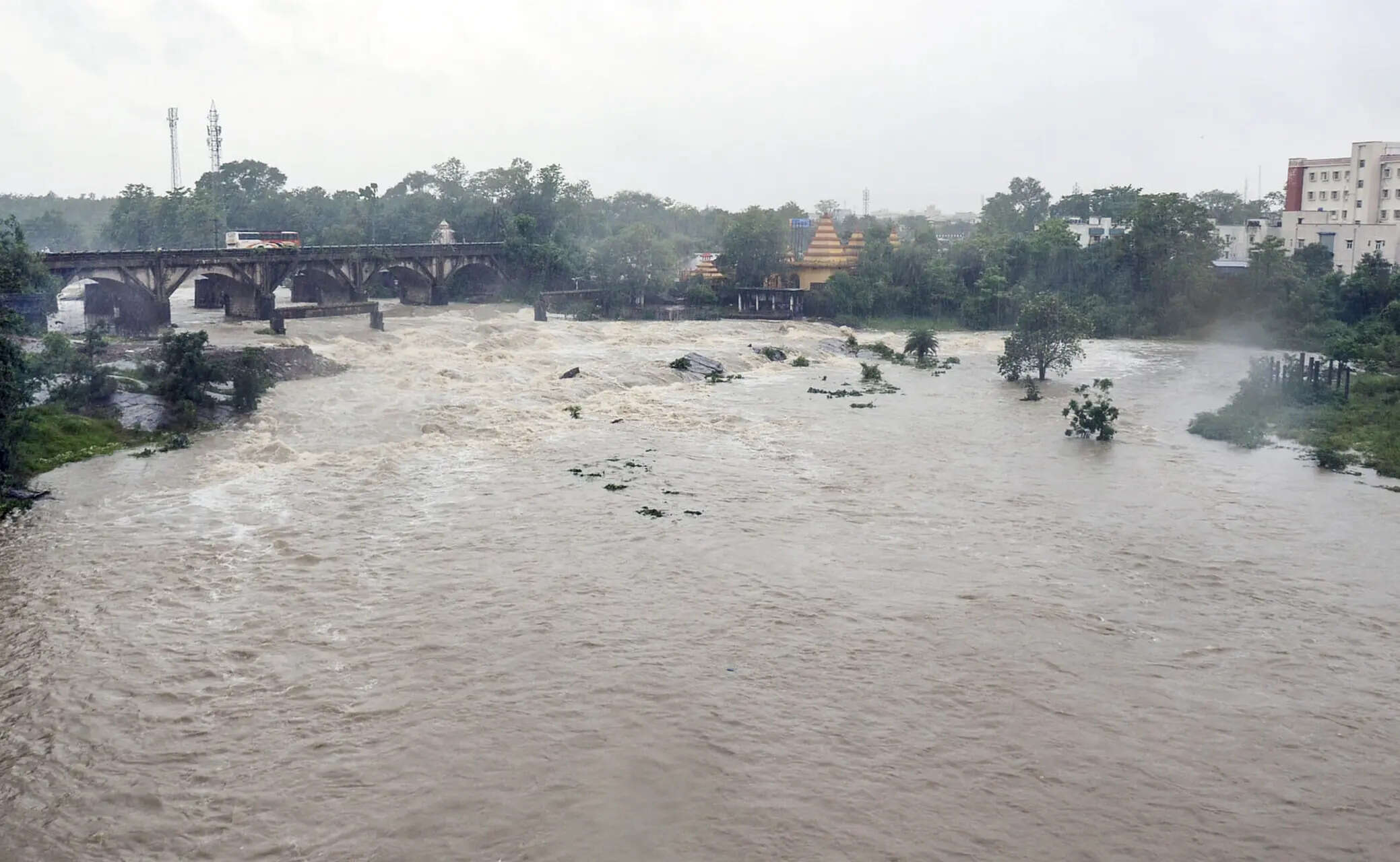 Over 1,500 killed in extreme weather events in India in monsoon season: IMD