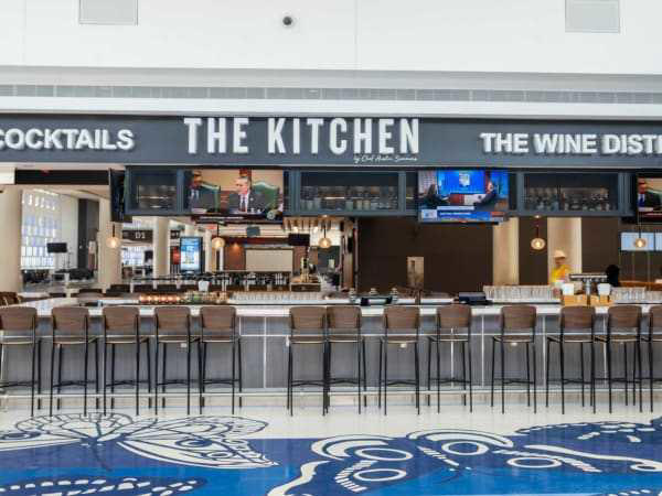 Houston's IAH lands at No. 12 on new list of airports with best dining