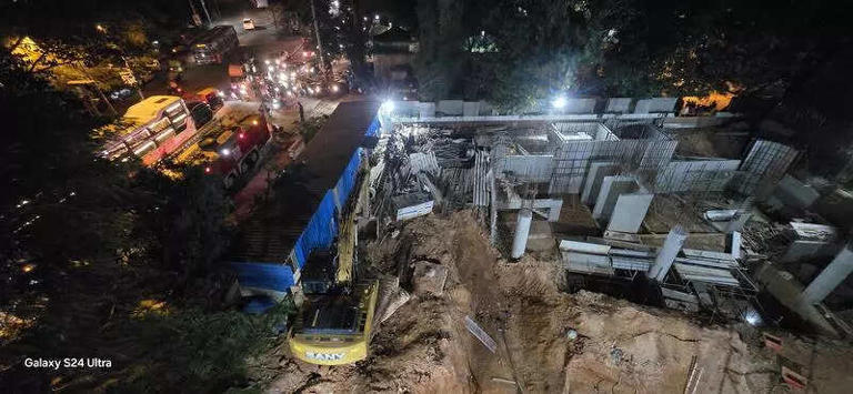 2 labourers die, 1 injured in mud collapse at construction site in ...