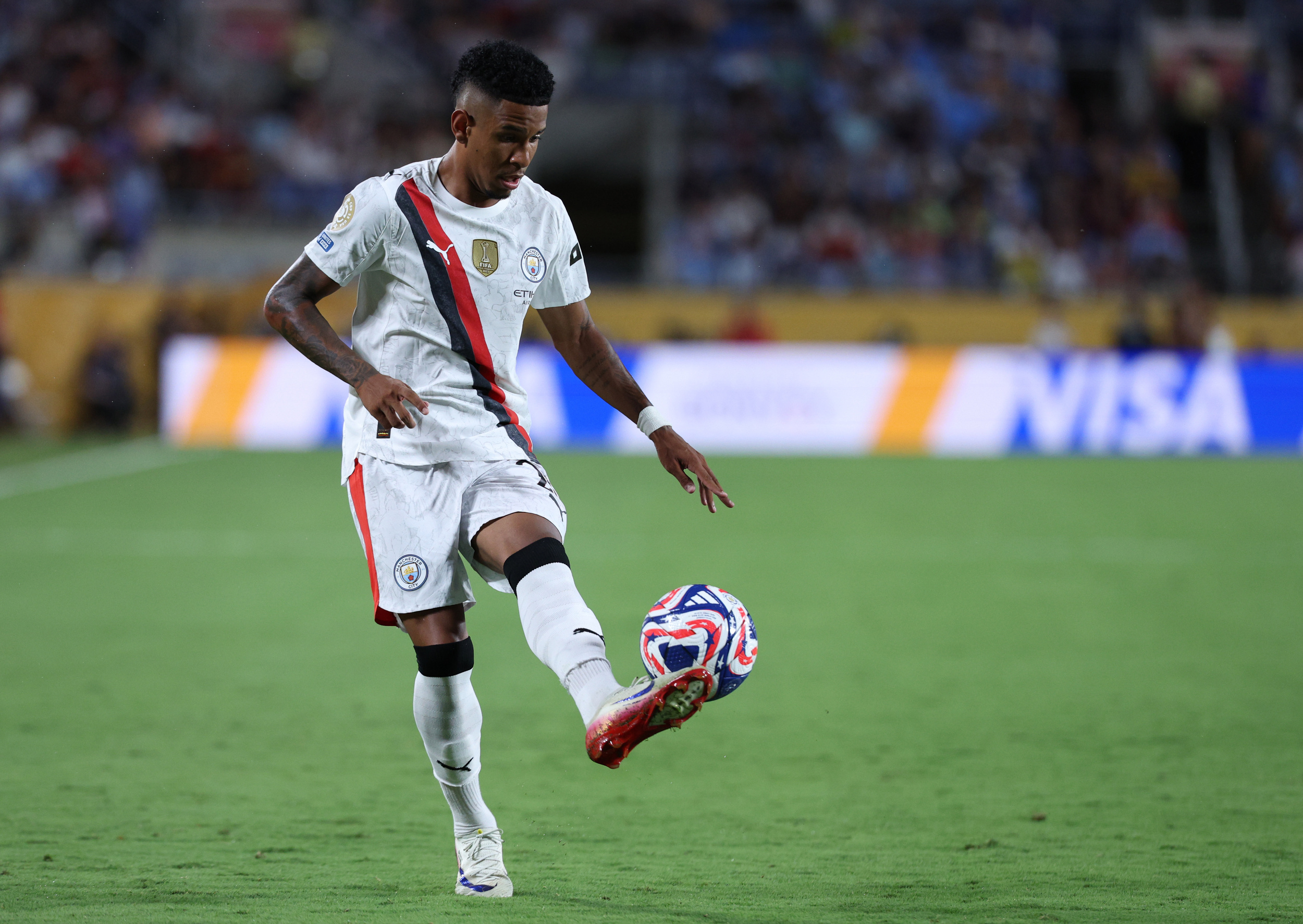 Report: Player’s current situation 'might open the door for Tottenham ...