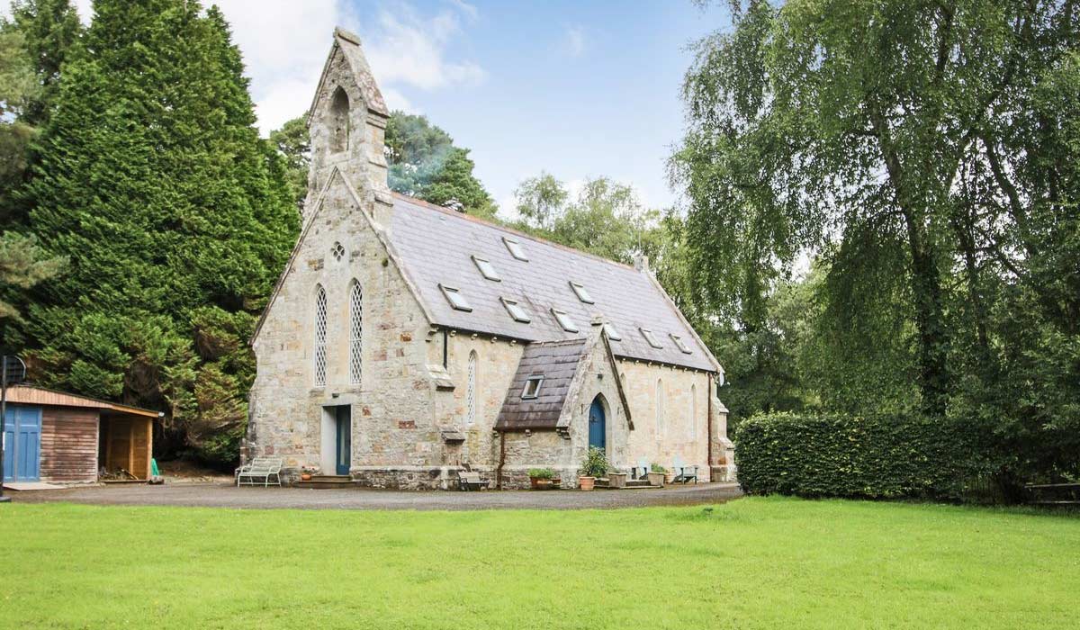 Holy Home – Beautiful Church hits Roscommon market for under €500 grand