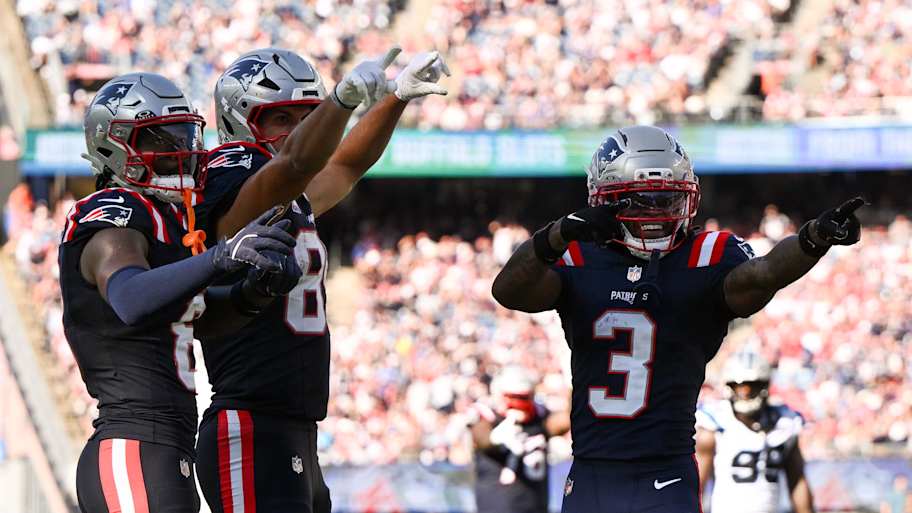 Patriots' Snap Counts vs. Panthers Reveals Complete Team Effort