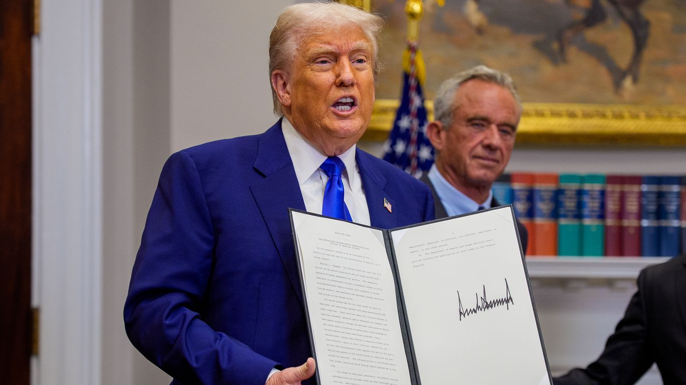 Trump and Pfizer announce deal to lower drug prices, launch "Trump Rx ...