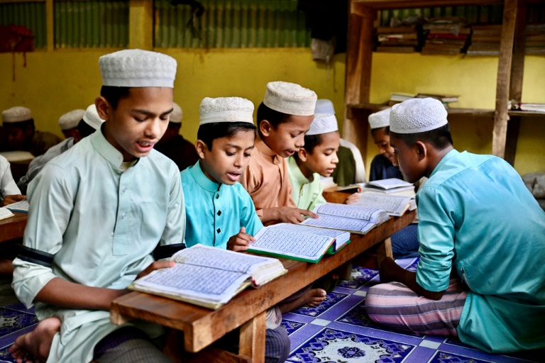 Rohingya tell UN of Myanmar bloodshed, suffering