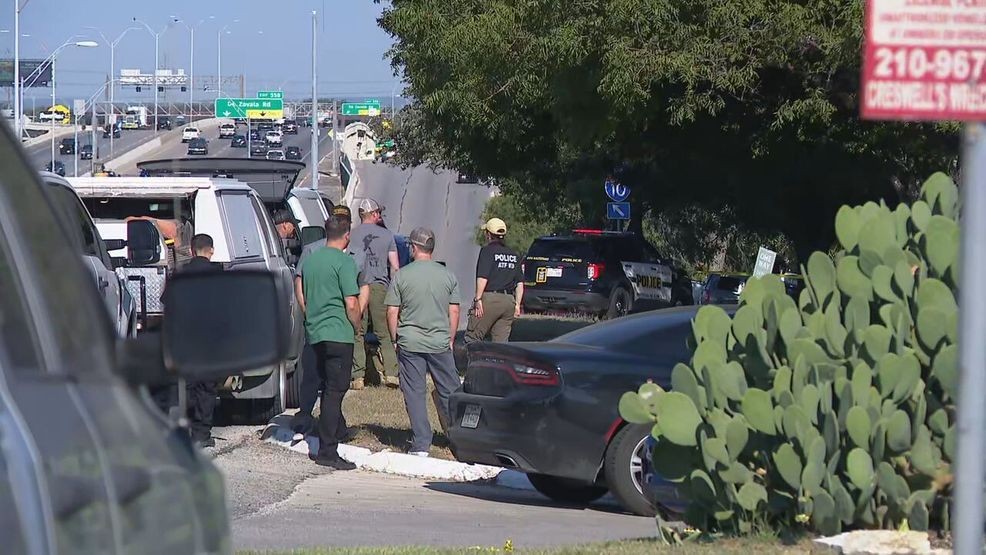 Bomb squad disarms live pipe bomb discovered at Northwest Side ...