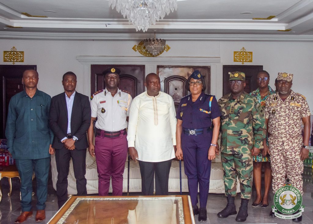 NACOC Director-General pays courtesy call on Aflao Paramount Chief