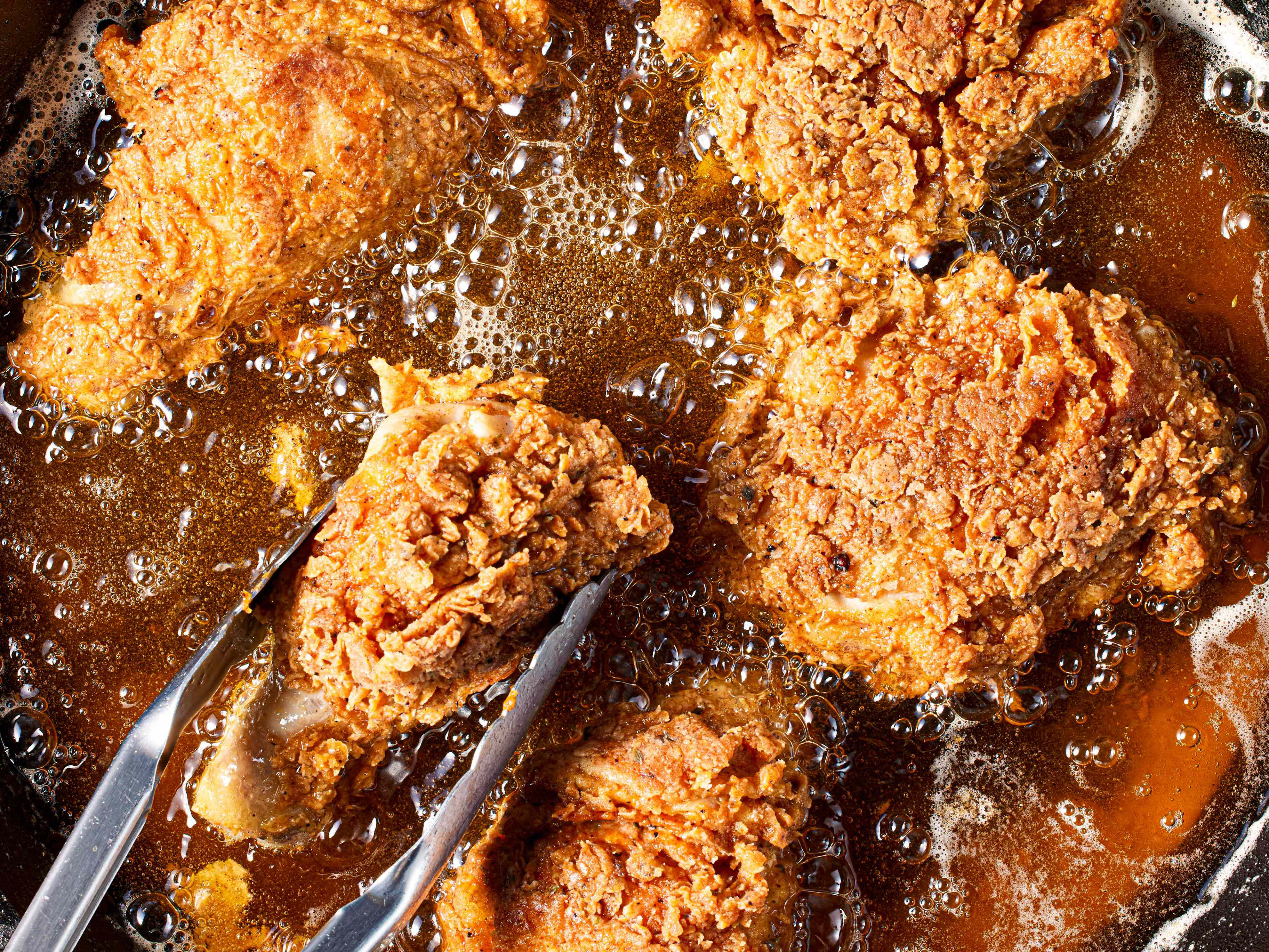 I Made Hundreds of Fried Chicken Batches as a Line Cook—Here's the #1 ...