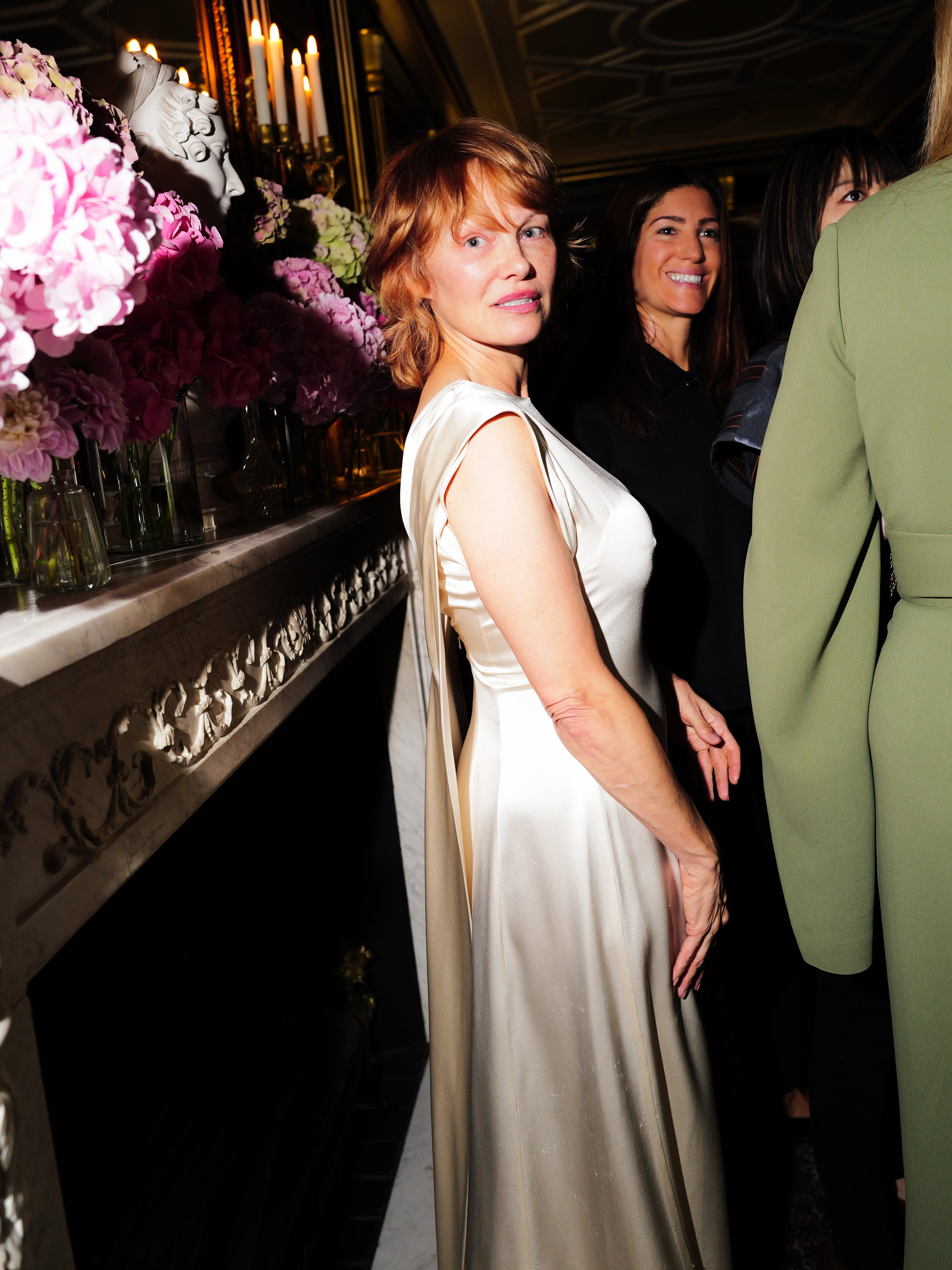 Pamela Anderson changes her hair color for the first time since “Baywatch”