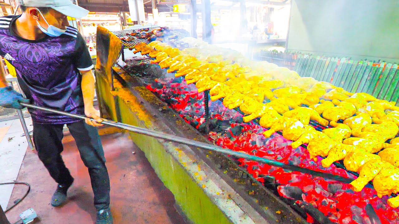 EPIC Street Food Adventure – BBQ Chicken, Stinky Durian Curry & More!