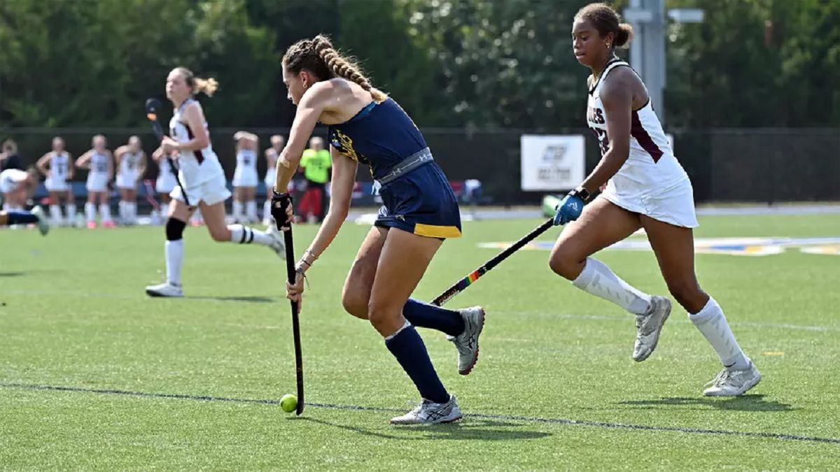 Seahawks Crush Wittenberg, Ziegler Sets Mark