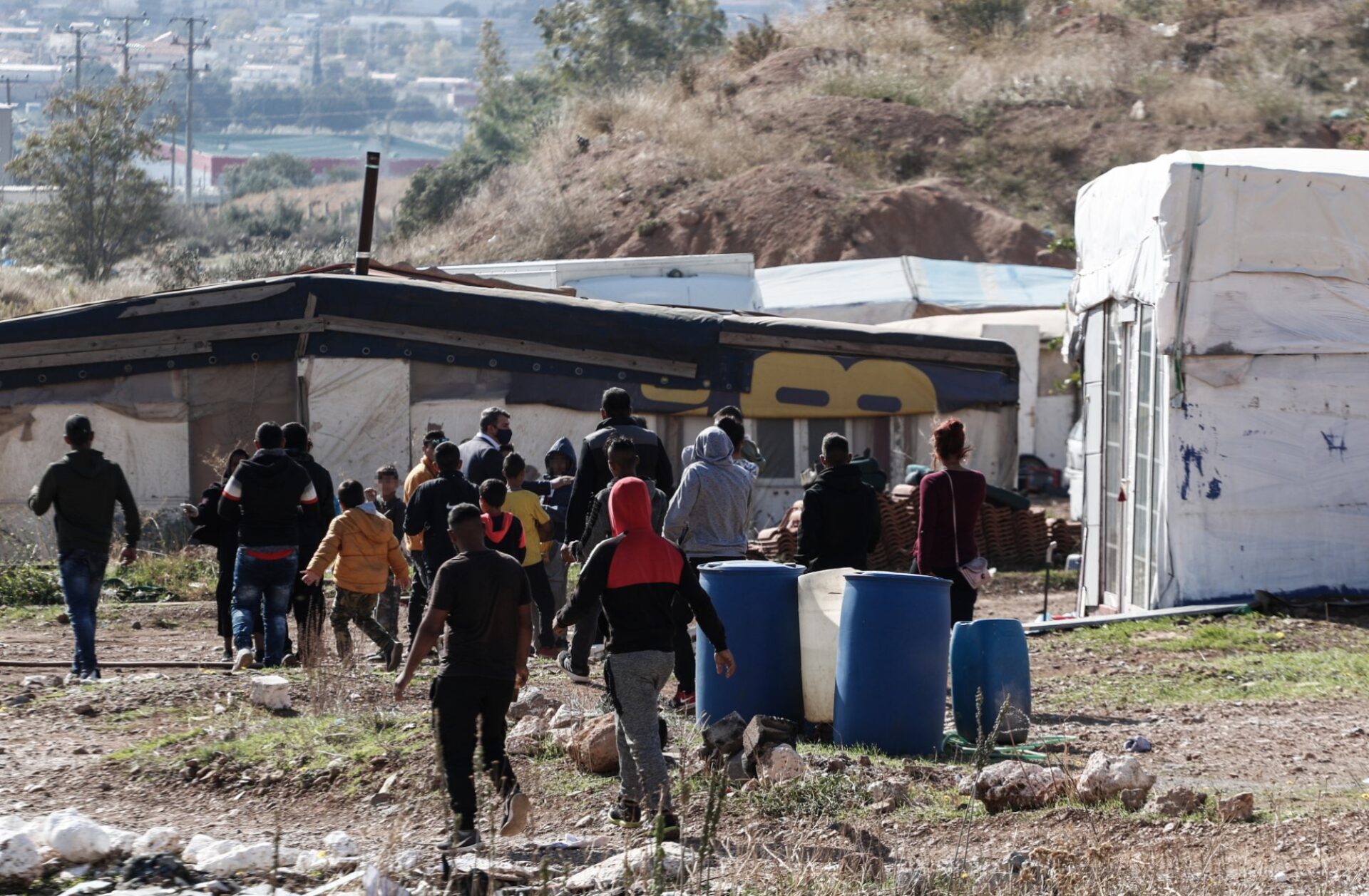 Για μαζική κάθοδο στο Σύνταγμα ετοιμάζονται οι Ρομά