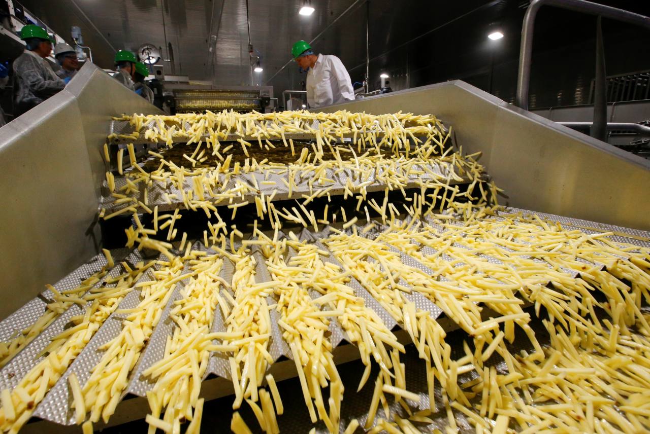 Lamb Weston warns of profit pressure ahead due to discounts, rising costs