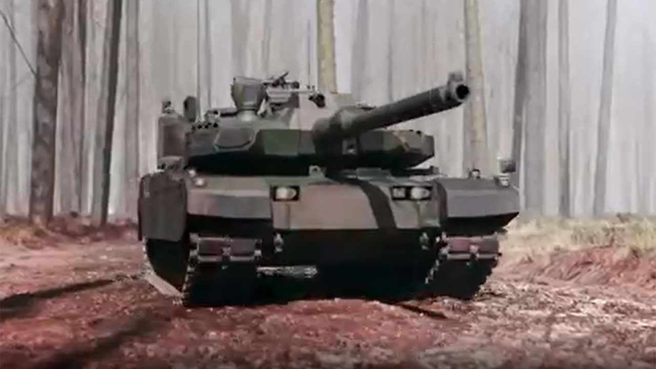Hyundai Rotem unveils final version of K2PL tank with anti-drone protection