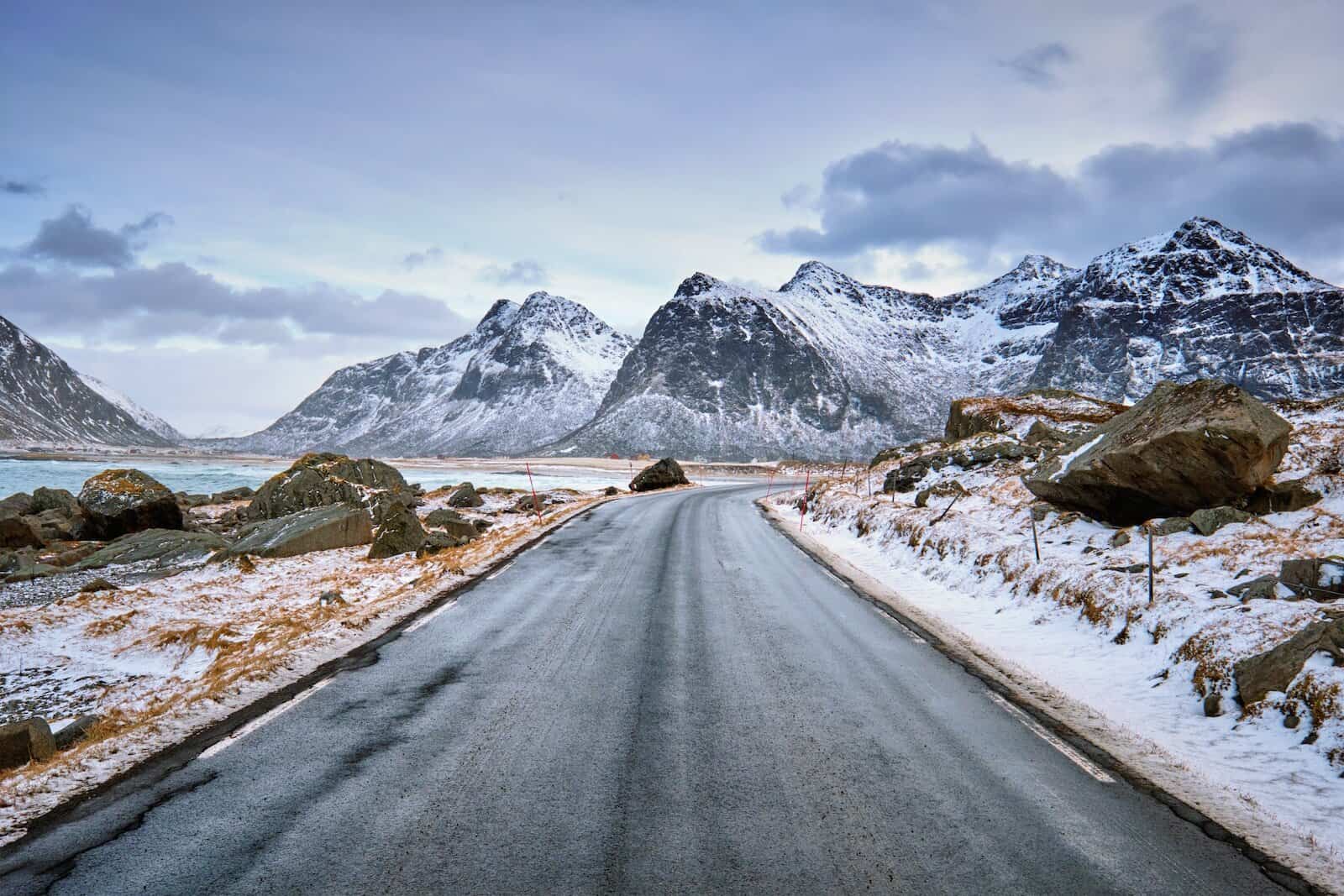 Renting a Car in Norway: Essential Tips and Cost Breakdown