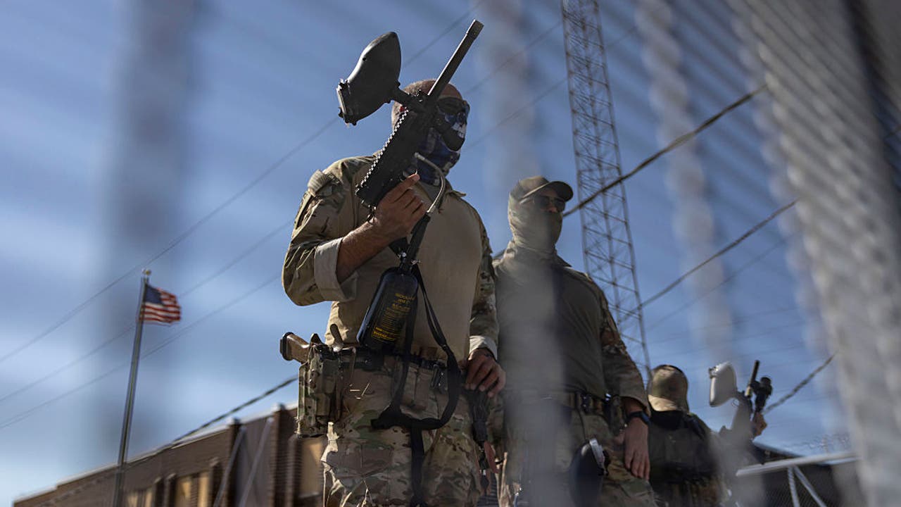 Broadview mayor demands ICE halt ‘hostile actions,’ remove fence at ...