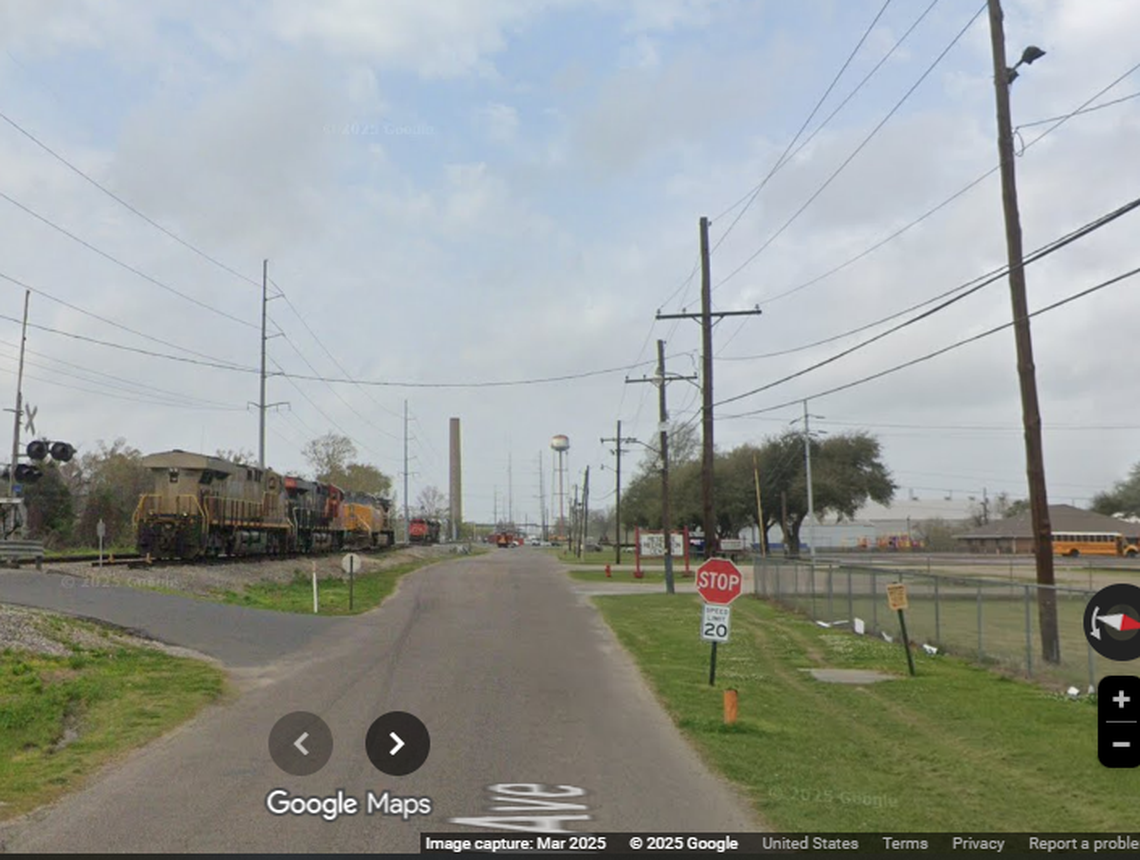 Unusual traffic stop reveals driver had a body in his trunk, Louisiana ...