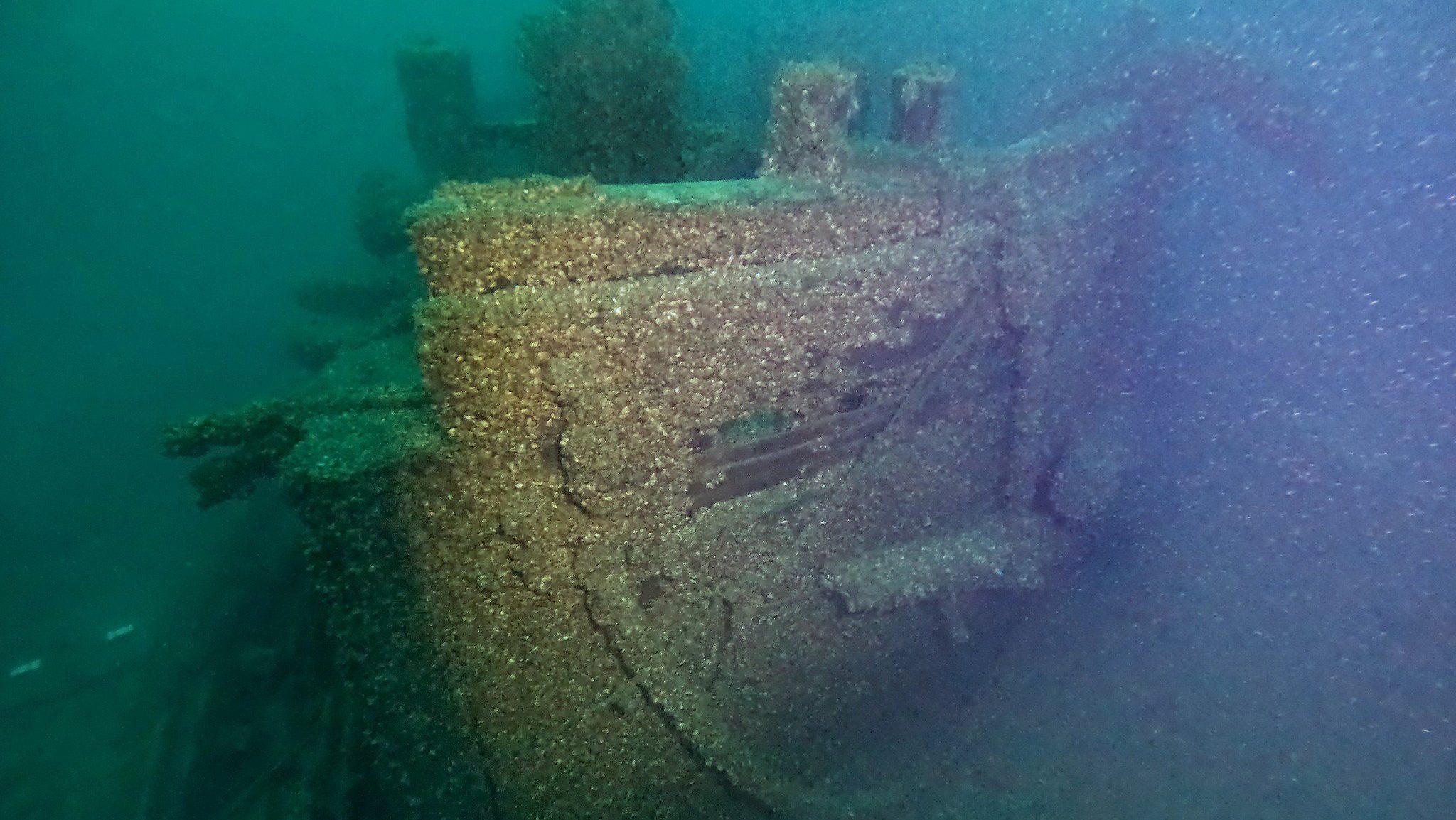 ‘Ghost’ ship found in US lake after 139 years