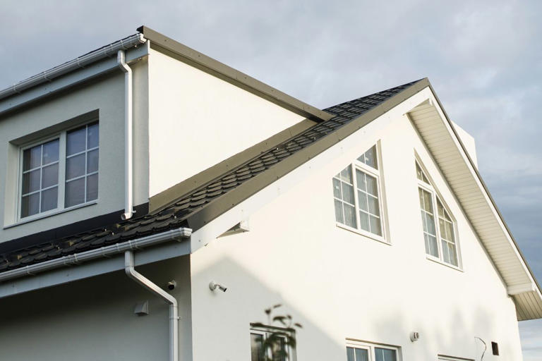 DIY Excellence: Achieving a Professional Finish in Your Home Projects