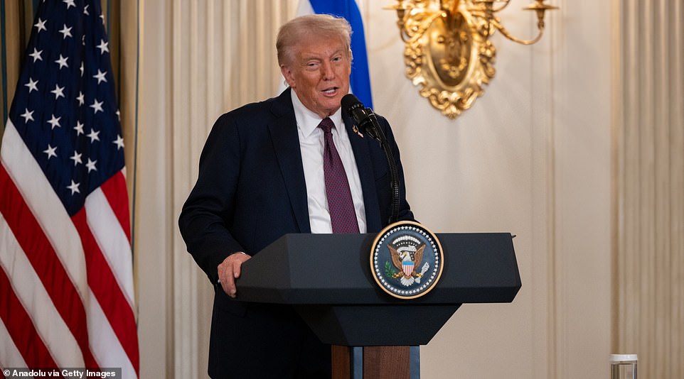 Trump warns Hamas 'will pay in hell' if they do not sign Gaza plan