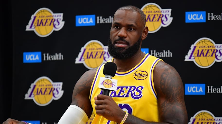 Lakers Notes: LA Makes Big Signing, LeBron James Talks Retirement ...