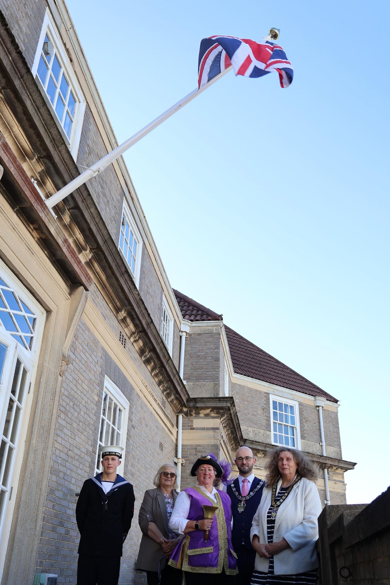 Mayor of Bognor Regis' Weekly Briefing: Rededication Service held to ...