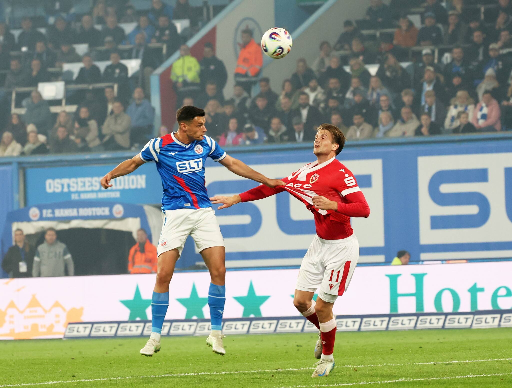 Hansa Rostock unterliegt Energie Cottbus mit 1:3 im Ostseestadion