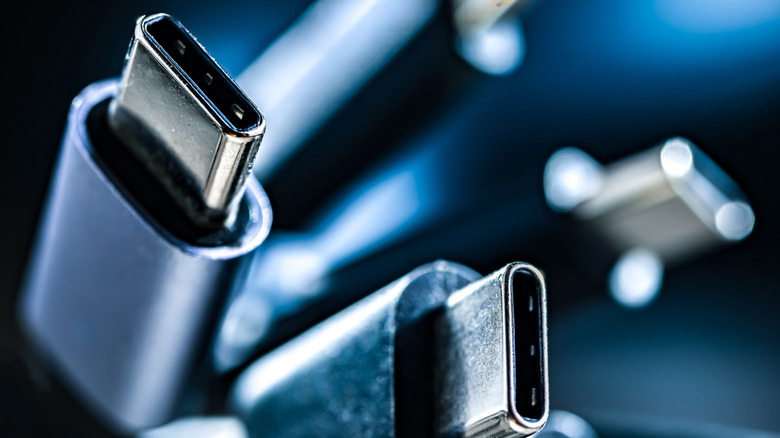 What Is USB-C With PD & How Much Power Can It Deliver?