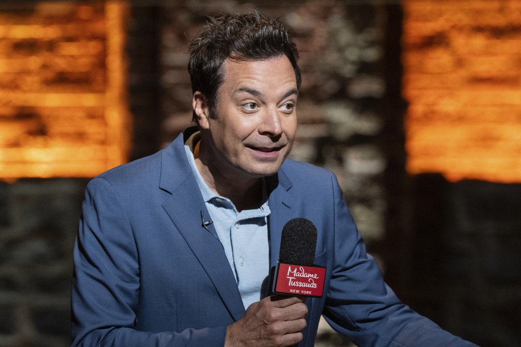‘Just Keep My Head Down’: Jimmy Fallon Wants To Avoid Politics After ...