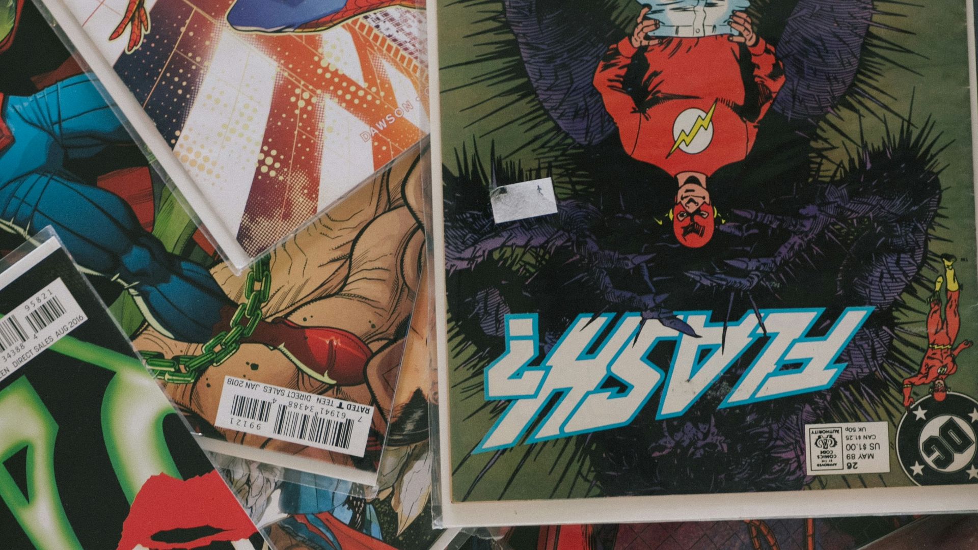 10 Funniest Superheroes & 10 Hilarious Villains