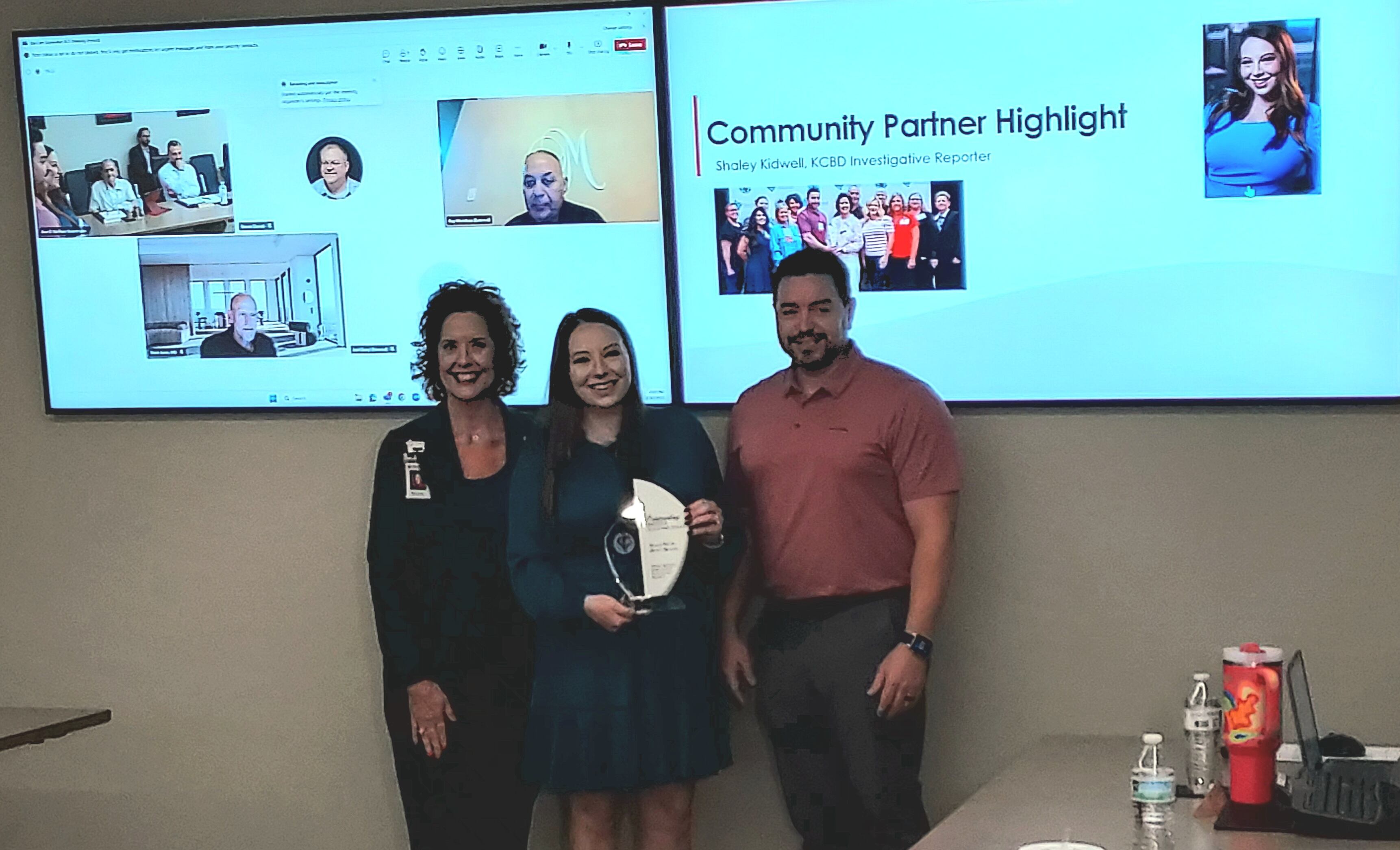 StarCare presents Shaley Kidwell with Frank M. Adams Award