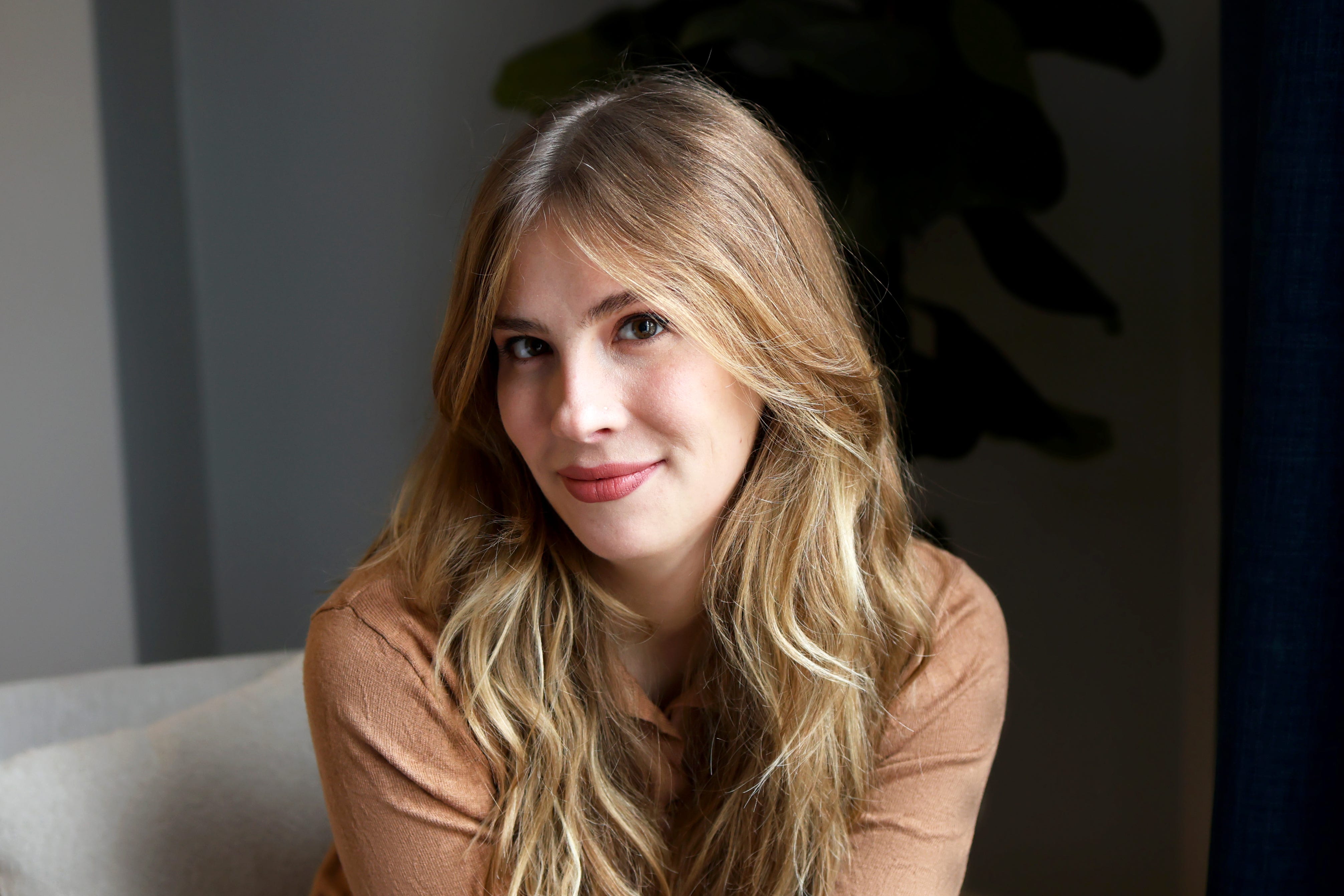 Cincy's Emily Henry reveals plans for new books (yes, plural)