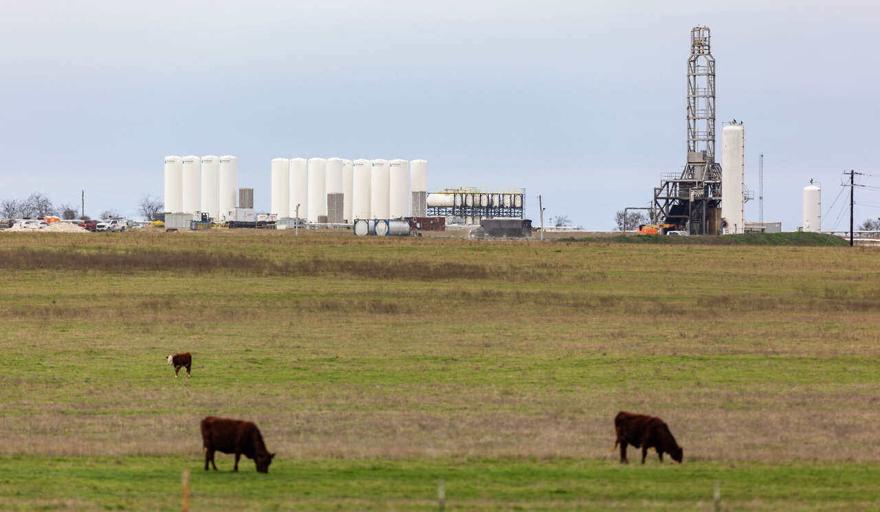 Rocket explosion rattles community north of Austin