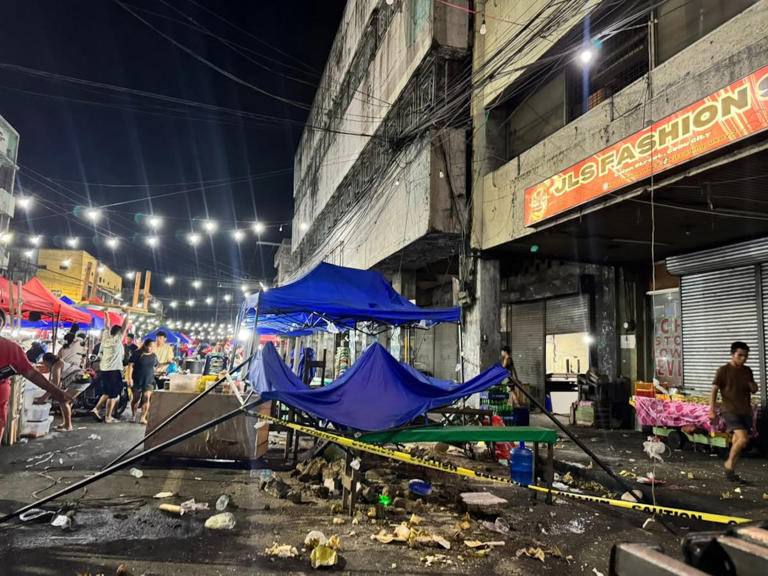 Massive 6.9 quake shakes Leyte, Philippines