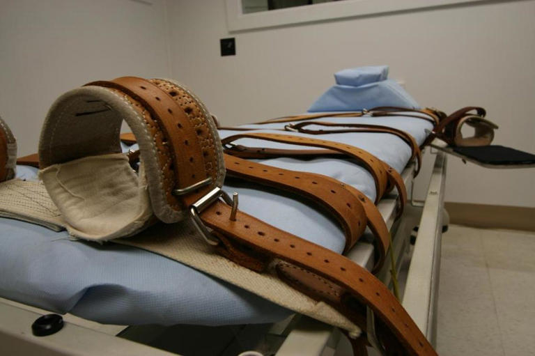 Killer executed for stabbing Miami inventor, wife to death at business ...