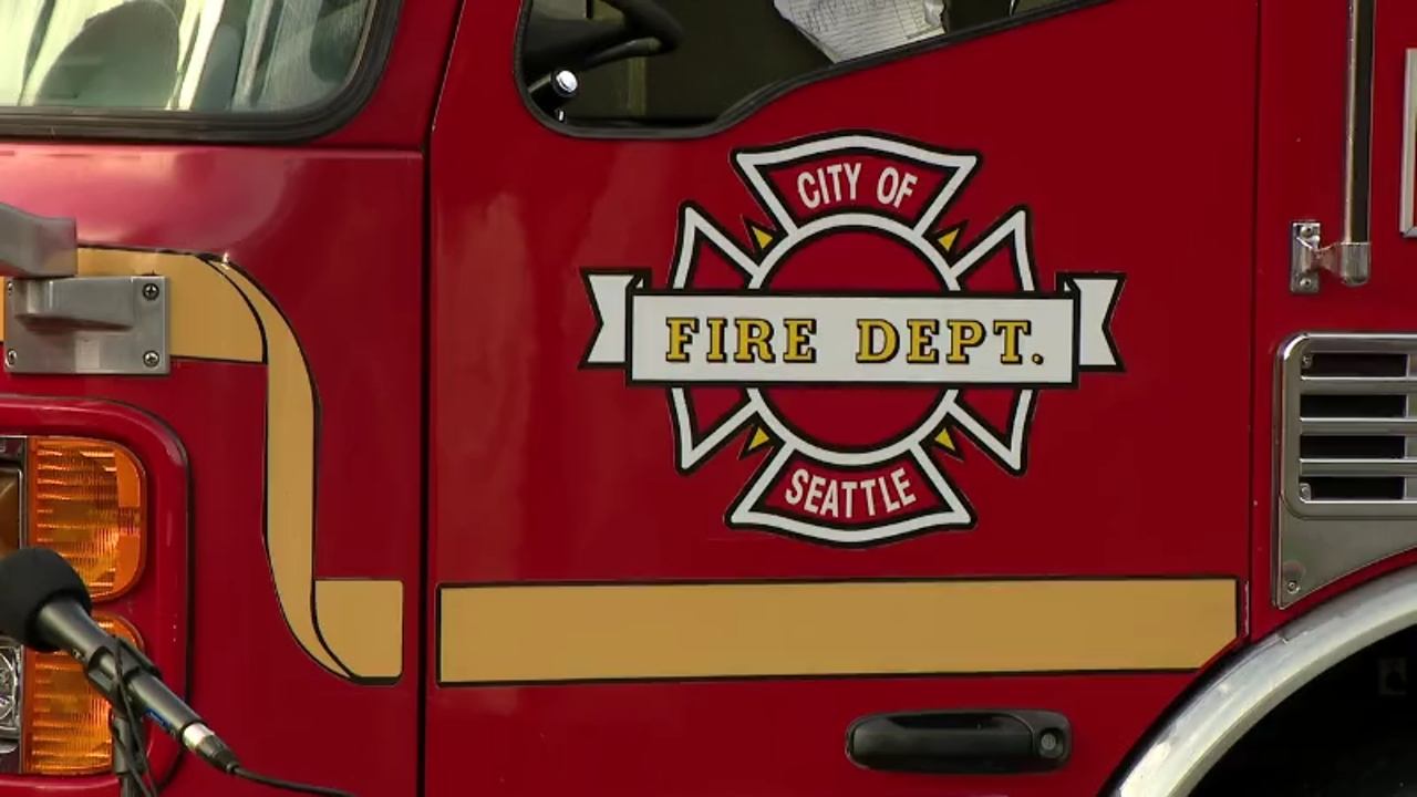 Crews respond to fire in Seattle's Fremont neighborhood
